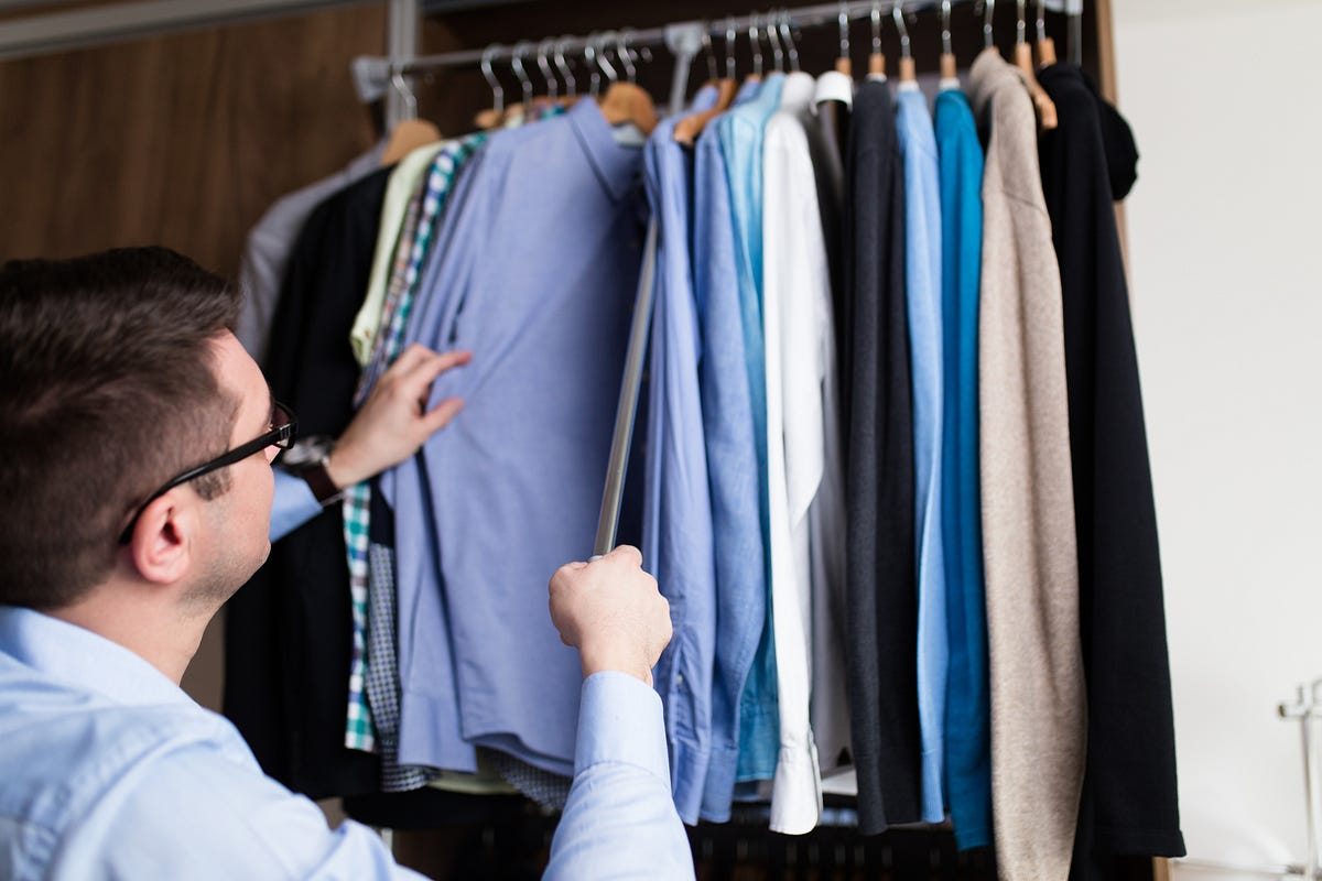 7 Tips On What Not To Wear To A Job Interview | by College America | Medium