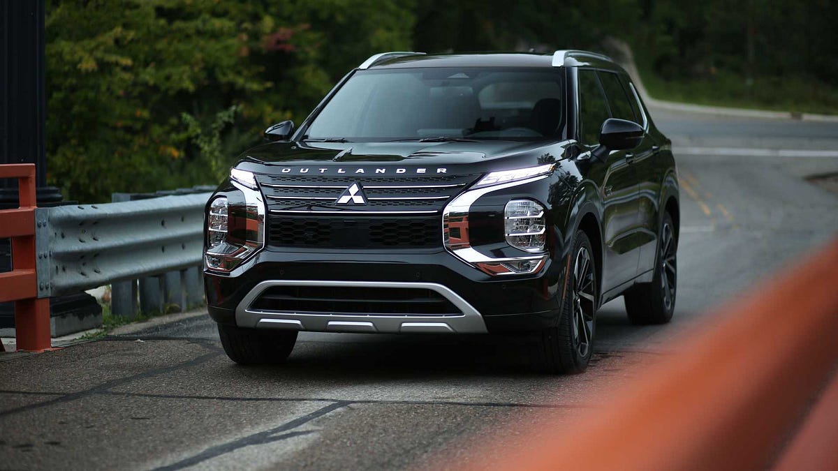 2023 Mitsubishi Outlander PHEV Full Pricing And Equipment Revealed | by ...