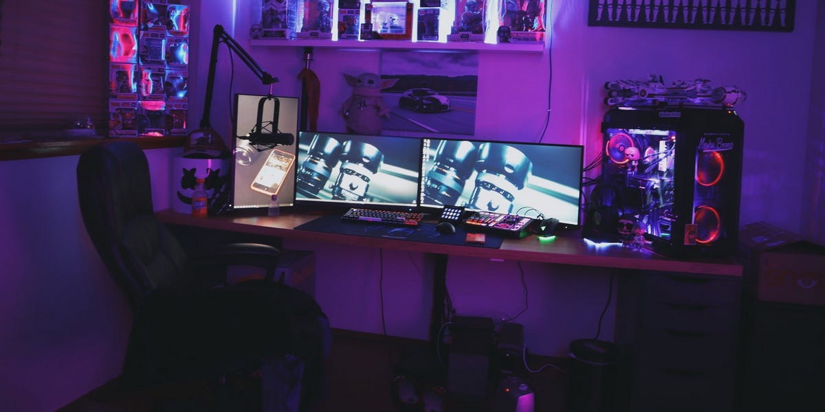 Tips from streamers to promoting your Twitch stream (Part 2) | by Twads.GG | Medium