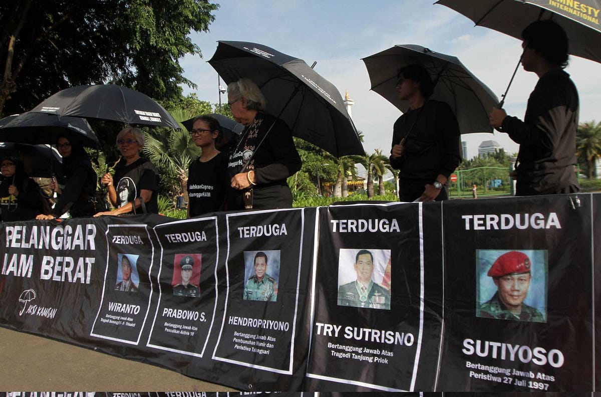Aksi Kamisan: Suara Keadilan yang Tak Pernah Padam | by Tania sahda | Jan, 2024 | Medium