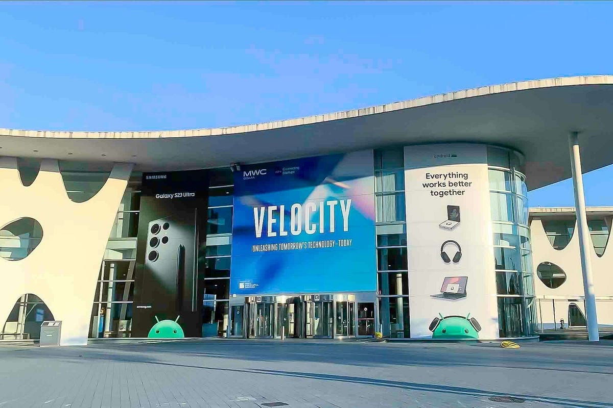 The Future of Mobile Technology: Mobile World Congress | by Johnny A ...