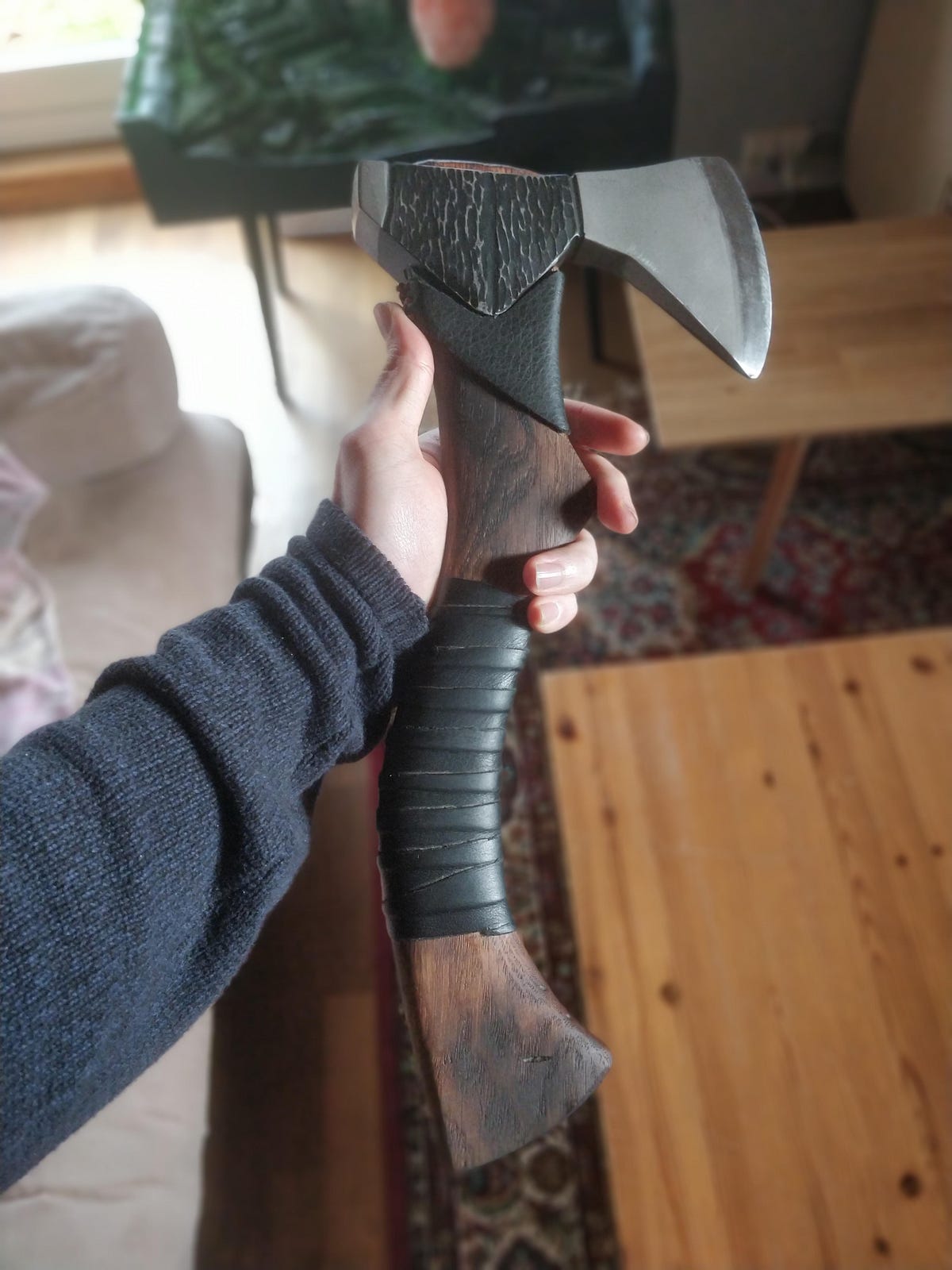 I made an axe. His name is Bogravn. Tipsfortimetravelers Endgrain view ...