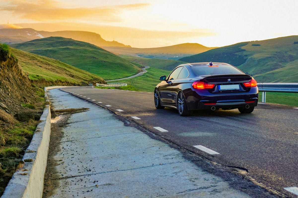 Automobile APIs: Most Common Uses Cases | by TheStartupFounder.com | Medium