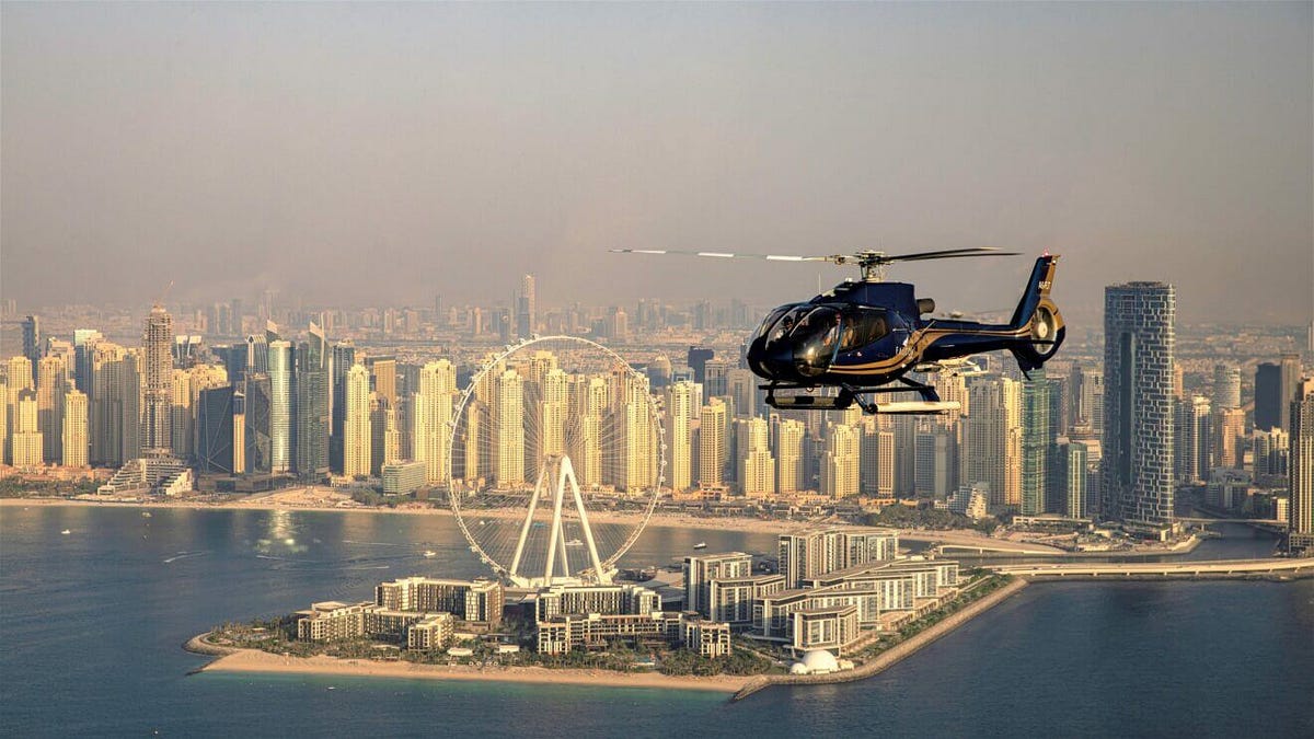 10 Reasons to Take a Dubai Helicopter Sightseeing Tour | by Sadia Hanif ...