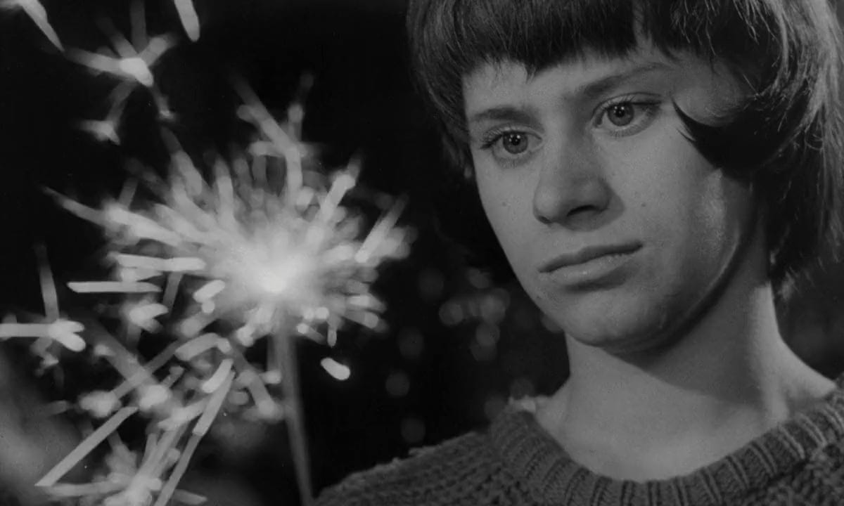 Family, Class, and Marginalization in A Taste of Honey | by armi nellik ...
