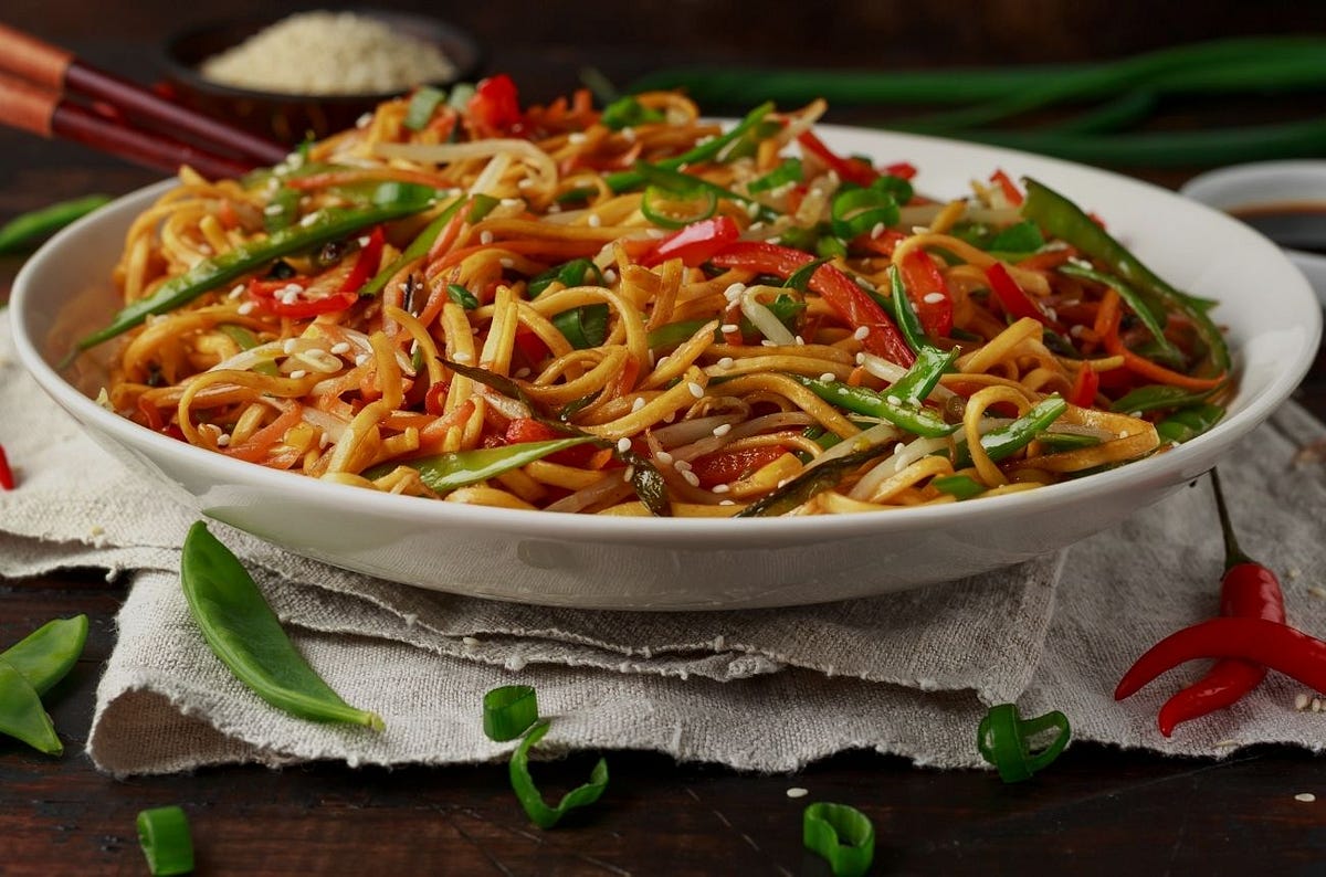 5 Tasty Noodle Recipes You Should Attempt in Dubai | by Mealsonme | Medium