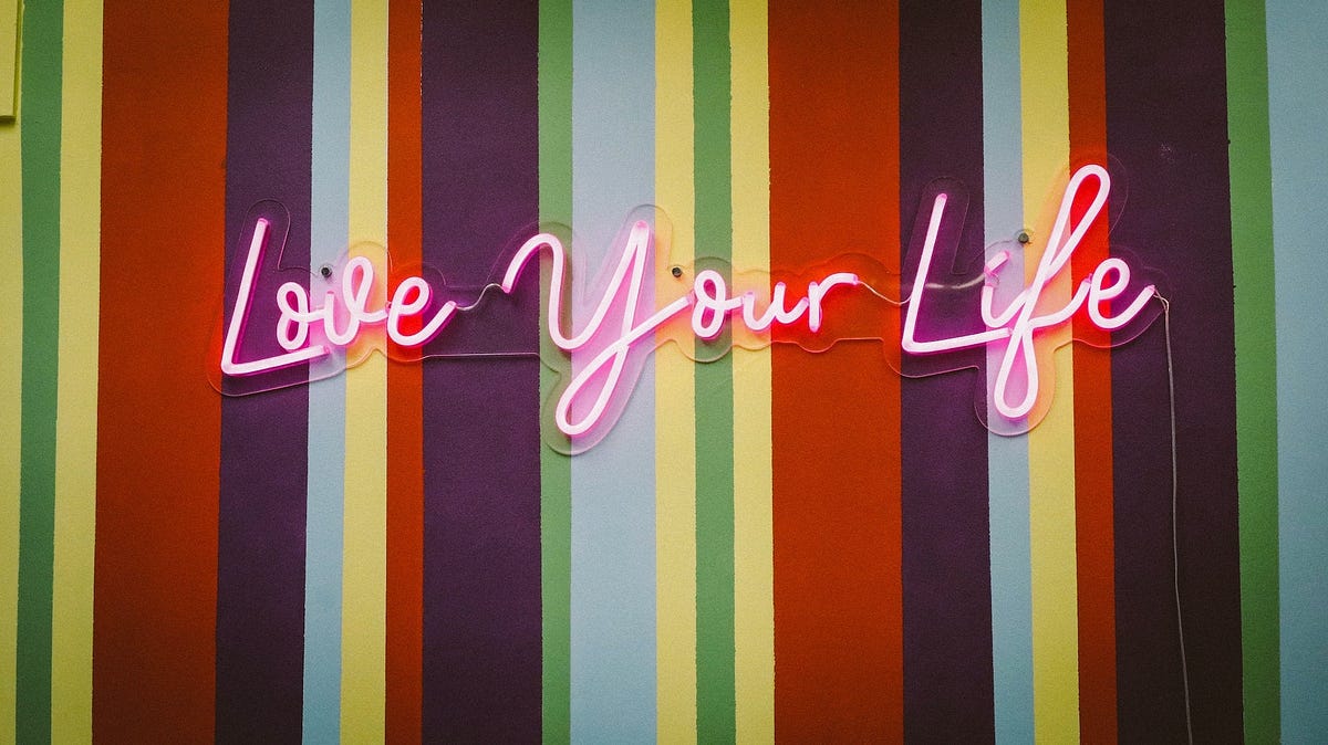 7 Amazing Things You Can Do With A Led Neon Cafe | by maojing | Medium