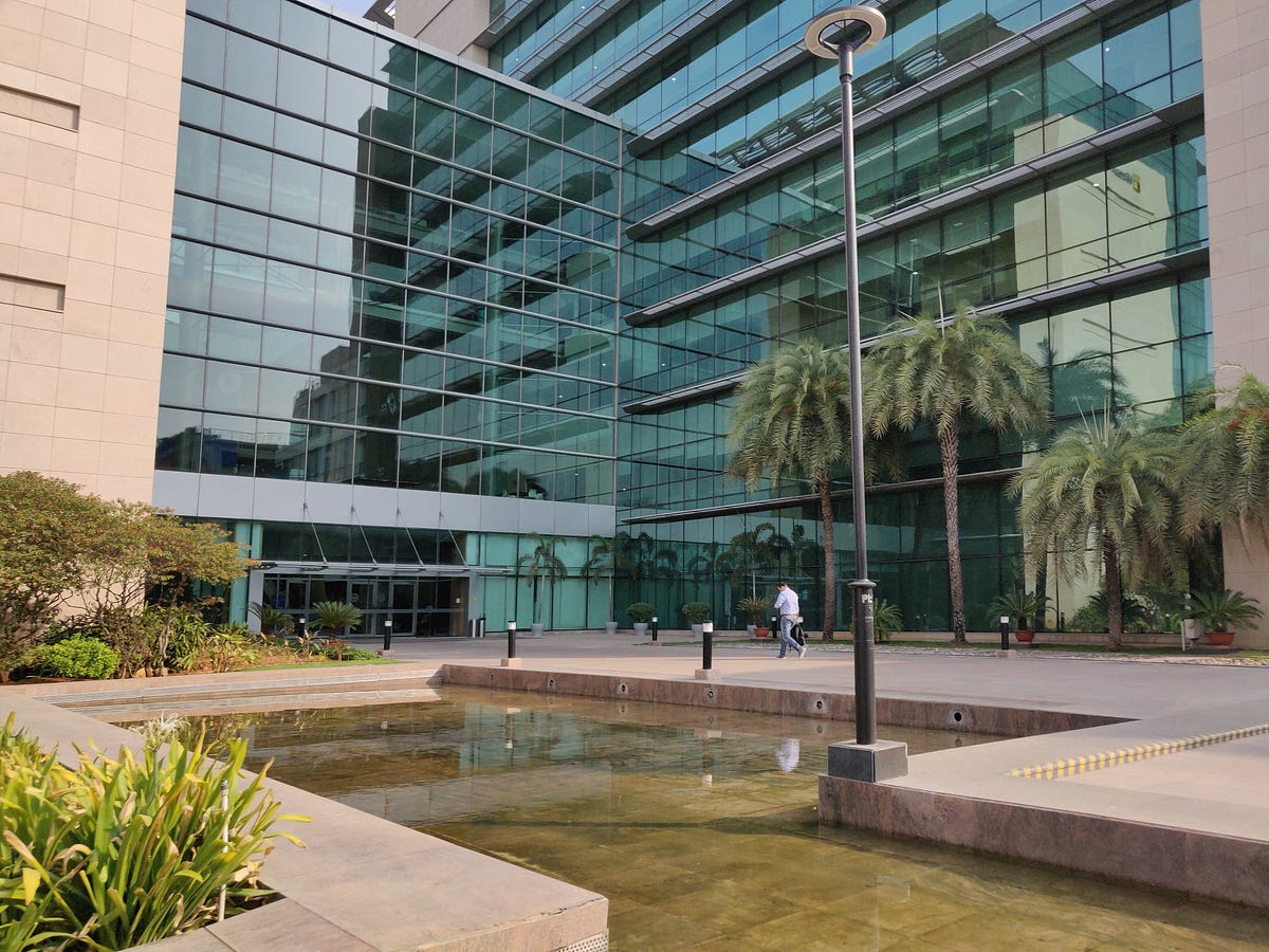 A typical day in the life of a Microsoft Intern | by Cepstrum | InPlace ...