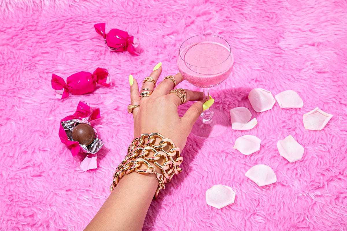 Why You Can Say, “Yes!” to SNS. I Love Dip Powder Manicures Now. | by ...