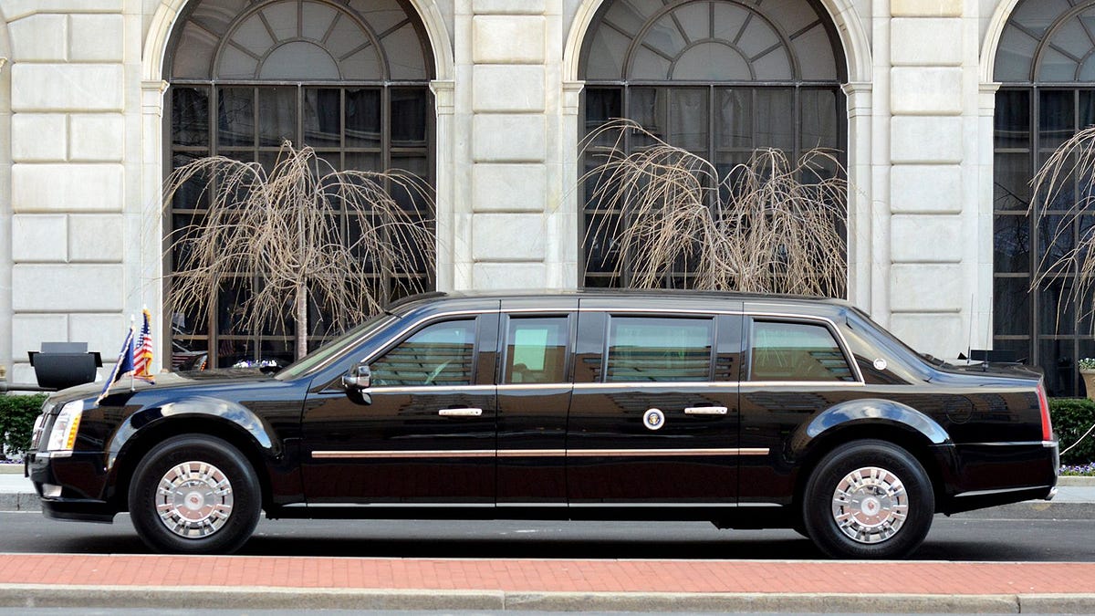 13 Incredible Features Inside the President’s Limo | by Esh | Exploring ...
