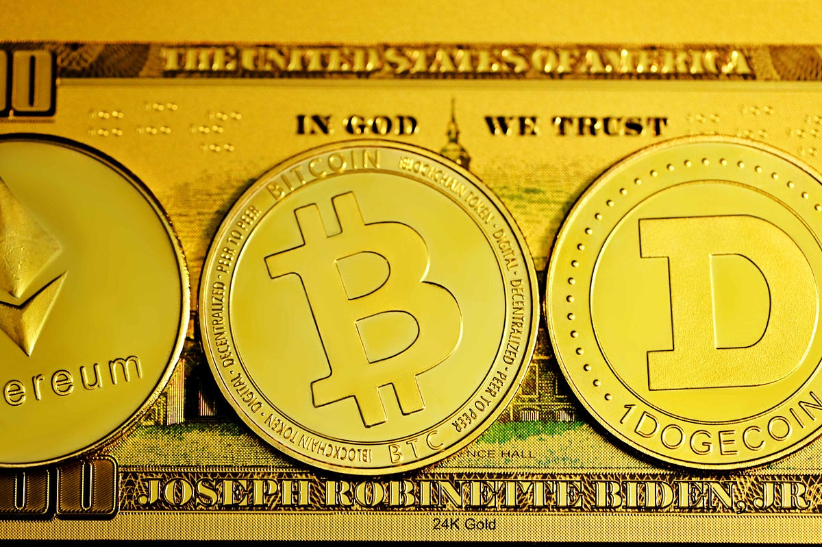 Why Bitcoin Could Emerge as the World Reserve Currency: Insights from ...