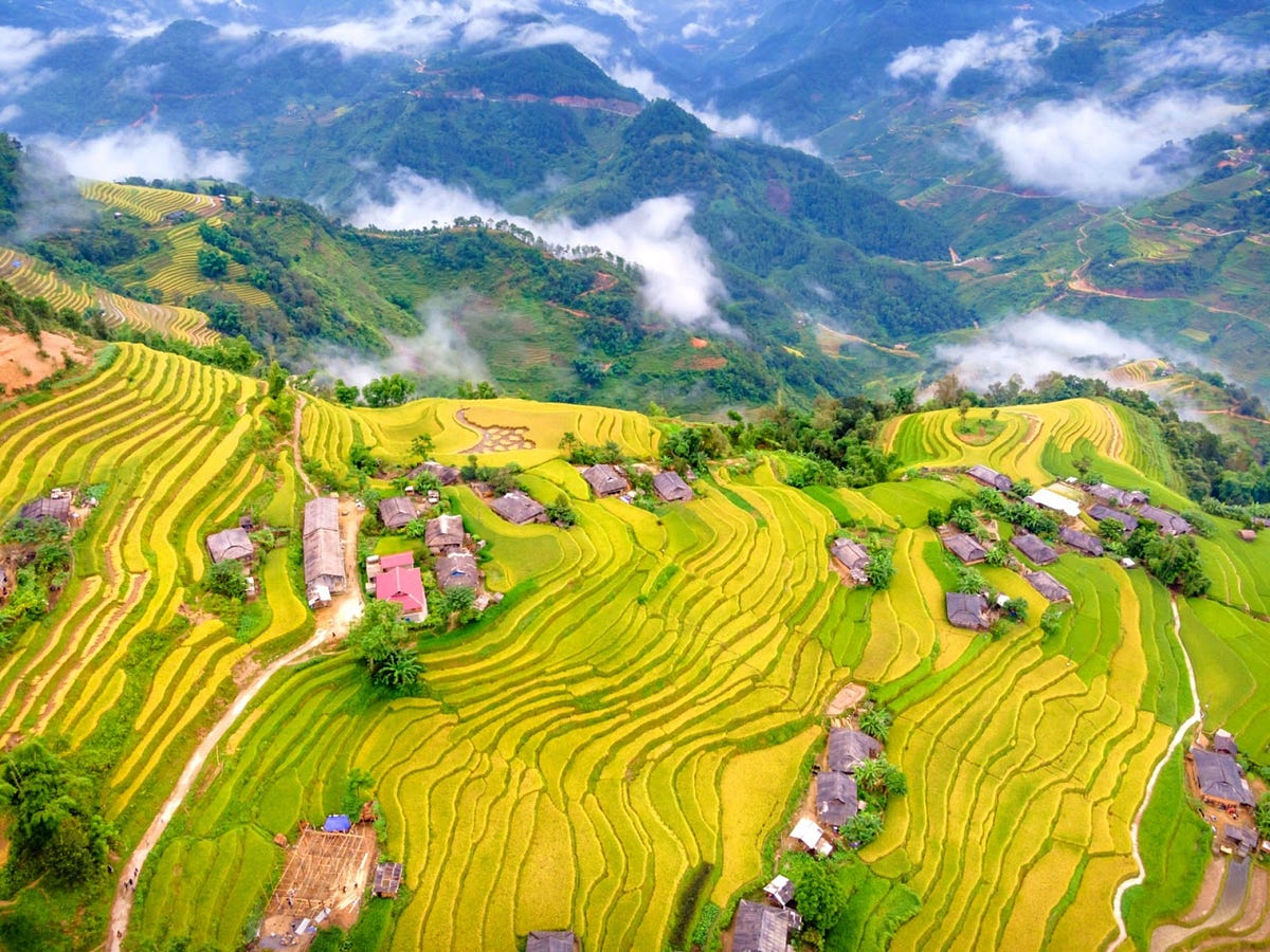 Why the Philippines is Every Tourist’s Top Destination | by Liliana Andrino | Bouncin’ and ...