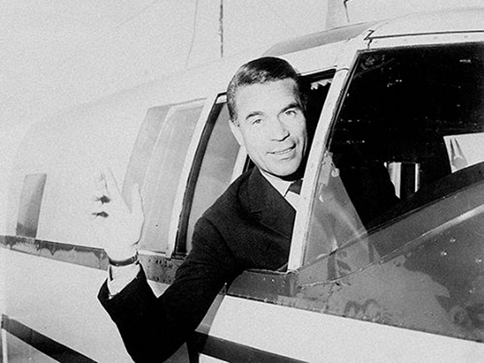 Porfirio Rubirosa | by Noemi Morales | In the blue loop | Medium