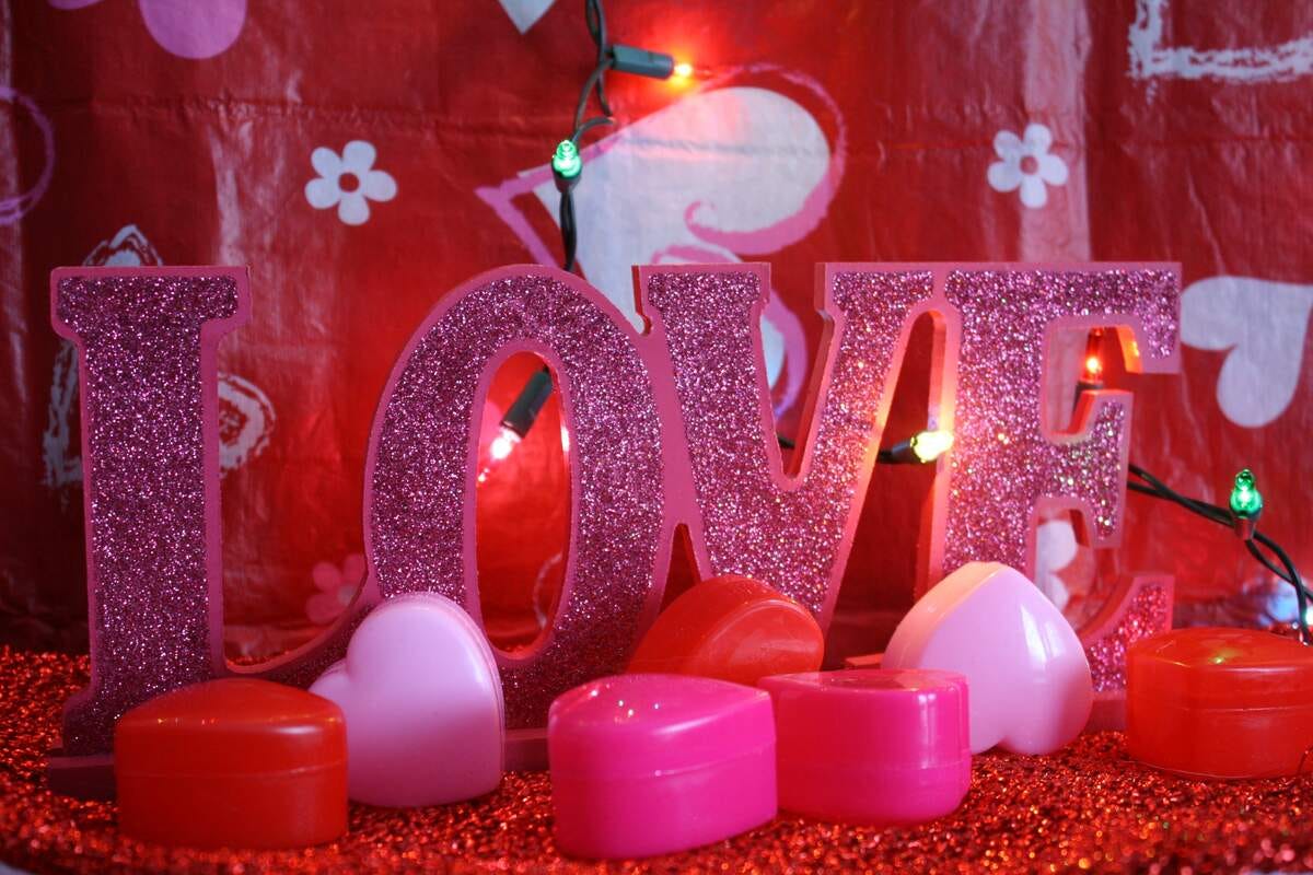 It’s Valentine’s Day | February 14, 2025 | by Checkiday | Feb, 2025 ...