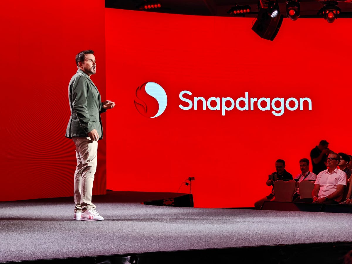 Qualcomm’s Snapdragon AI Event: Unveiling the Future of Mobile Computing | by AIFastCash | 𝐀𝐈 ...