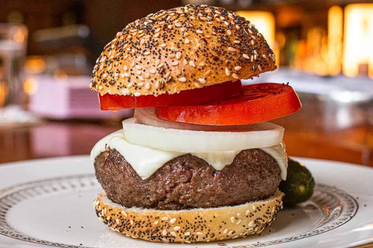 Top 8 Food varieties in New York City You Should Attempt | by Hello ...
