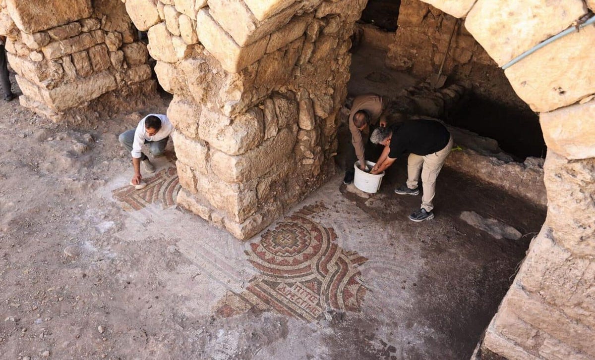 Construction Workers Discover 1,500-Year-Old Mosaic in Turkey — Here’s ...