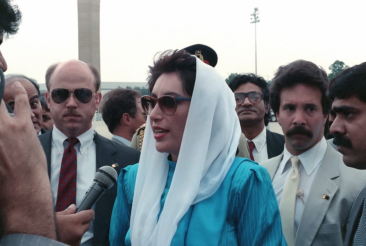 Benazir Bhutto: A Woman To Admire For Her Courage And Leadership | by Hamza Shafiq | Be Open ...