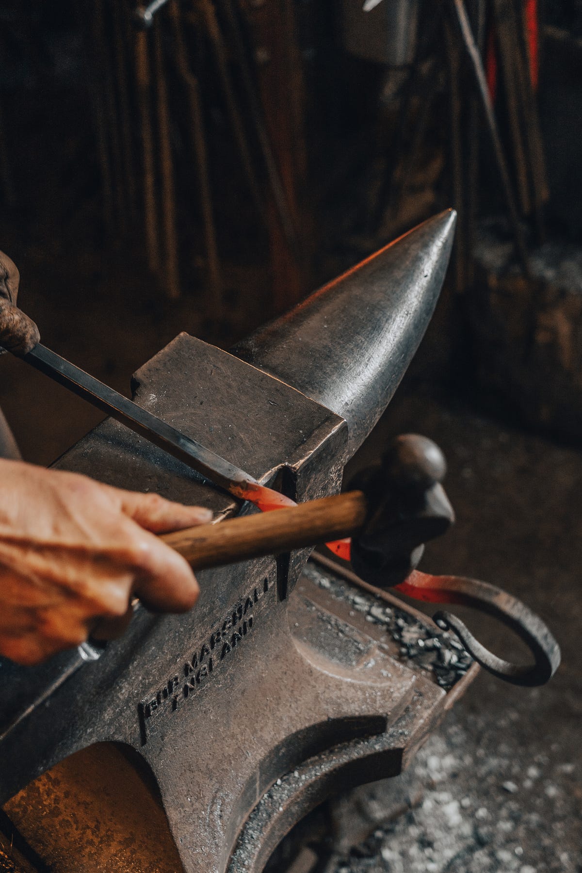Frayed Ends: a story by Kathy Hopewell | The Shortform