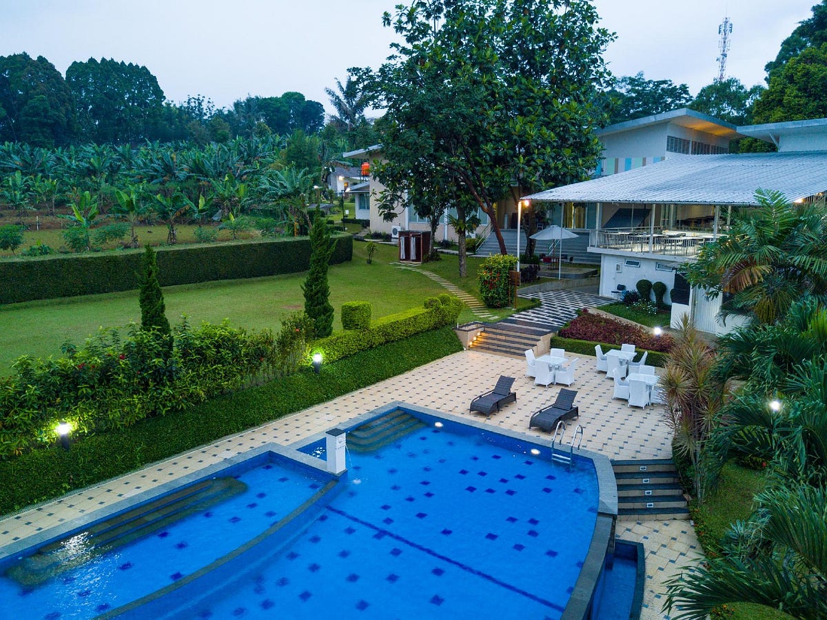 Review D’Agape Hotel Rekomendasi Hotel Dekat Taman Safari Di Puncak ...