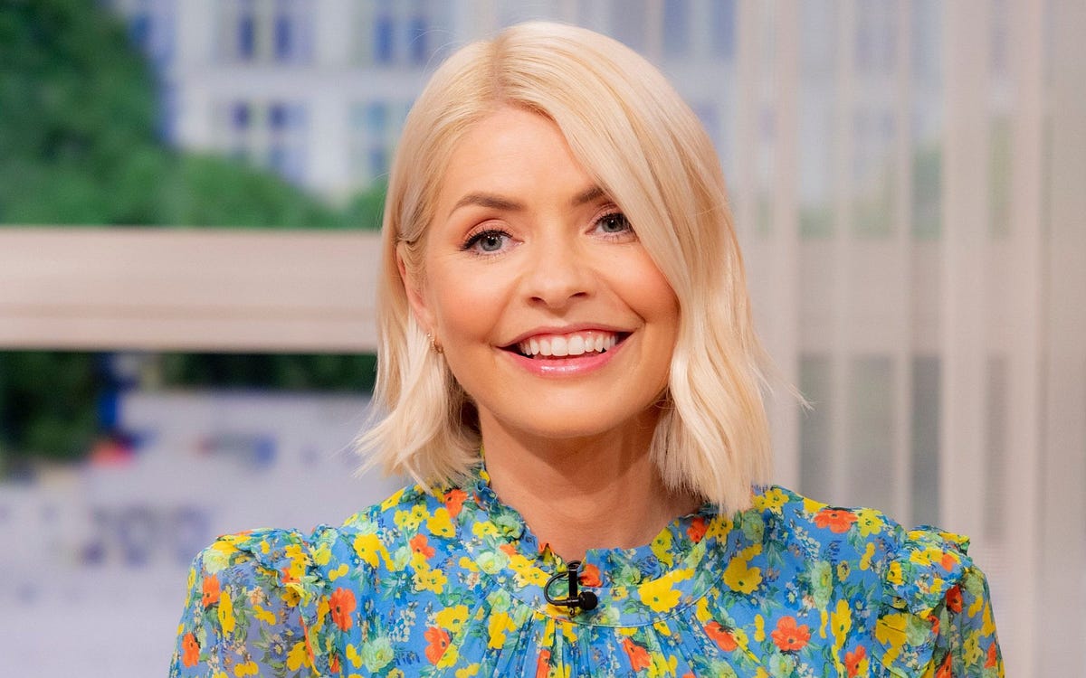 Holly Willoughby quits ITV show This Morning | by Ameerhamzakawishphysics | Oct, 2023 | Medium