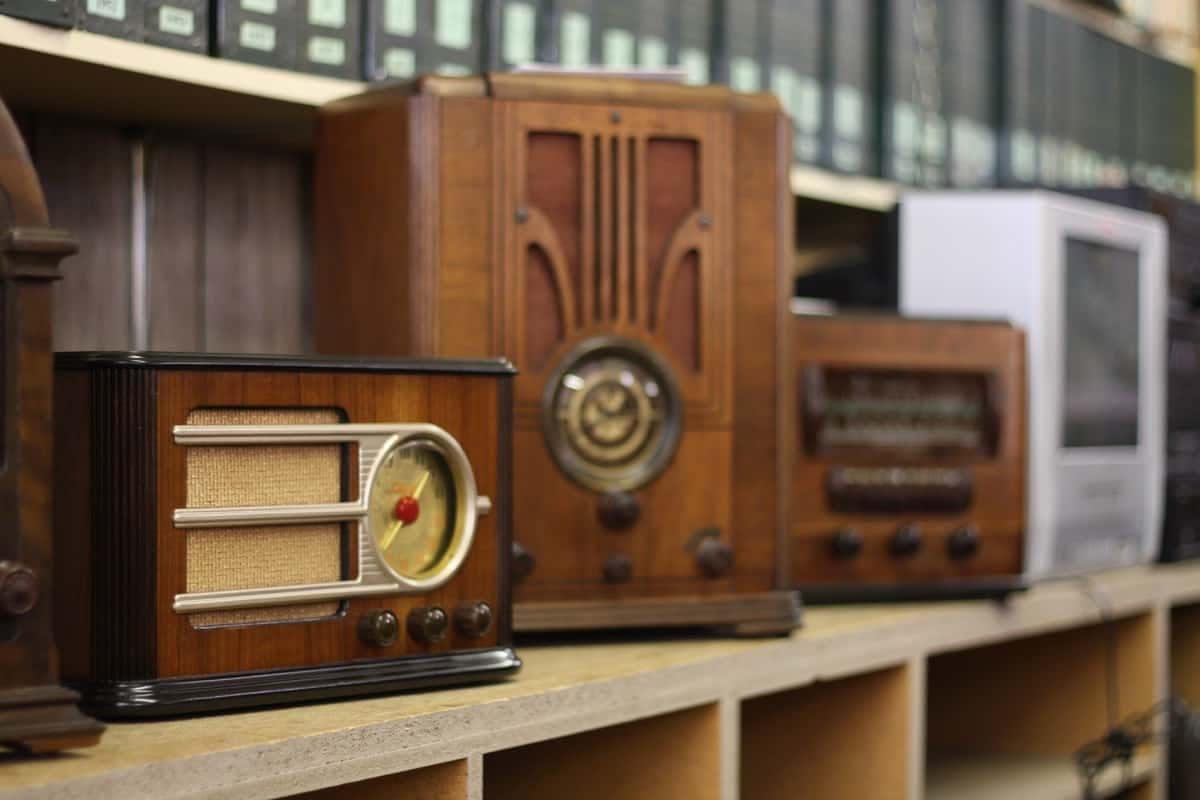 Assuming the Governance of Communication Science in the Age of AI Disruption | by Ratul Aich ...