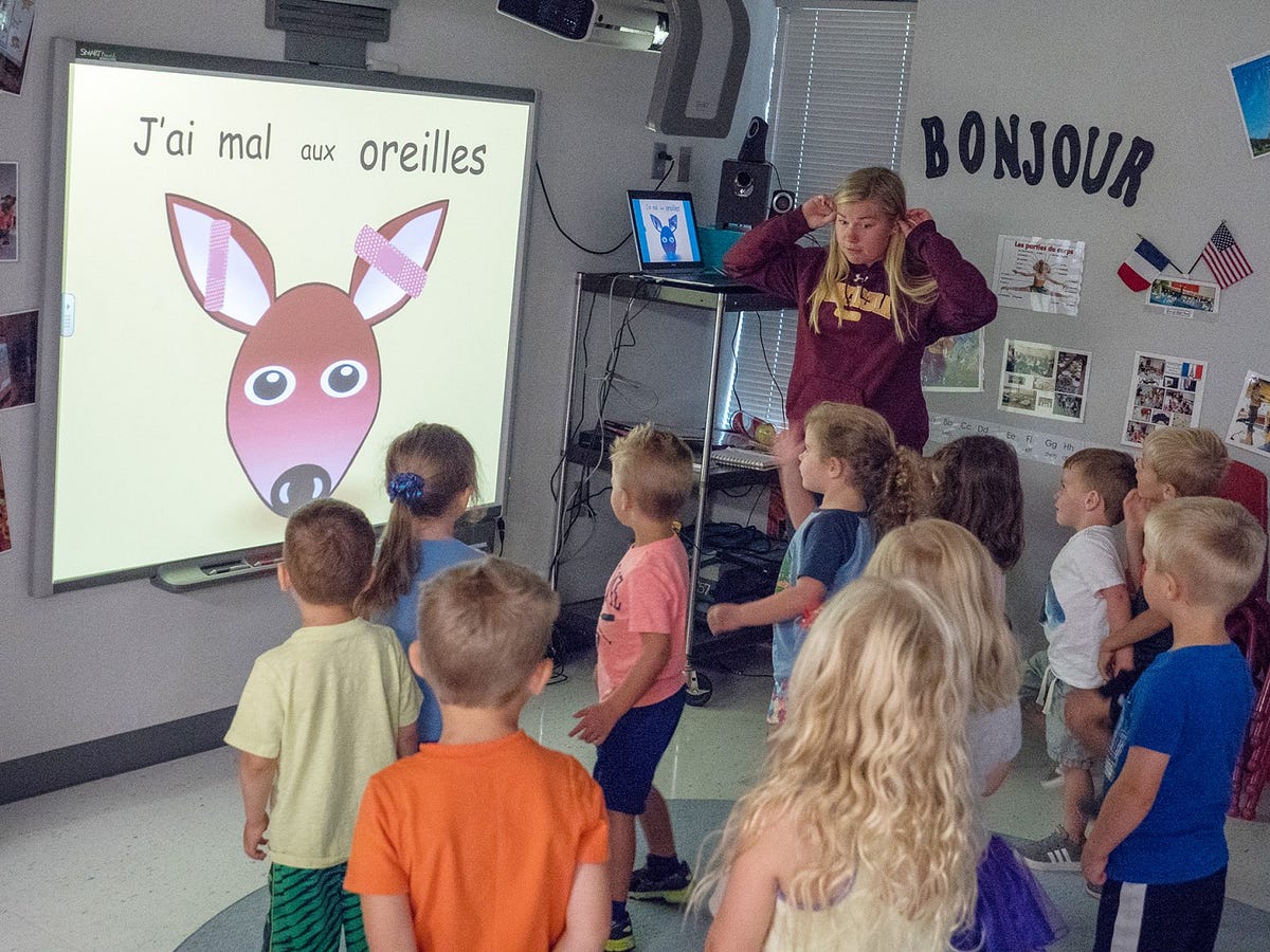 French School of Austin — Ecole Jean-Jacques Rousseau Discusses the ...