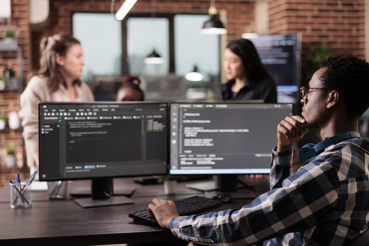 The Future of IT Workstations for IT Professionals | by kikiwang | May ...