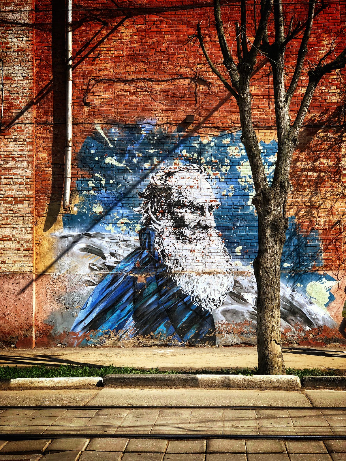 How to Write Like Leo Tolstoy (Complete Guide) | by The Writing Income ...