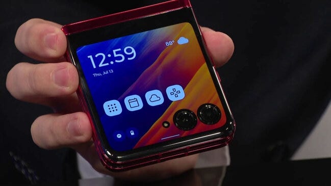 Motorola Razr Plus Review - News Tron - Medium