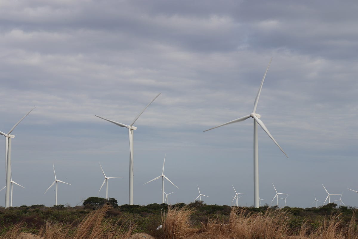 Wind energy for dummies. Part 2: Wind farm layout and the wake… | by Du ...