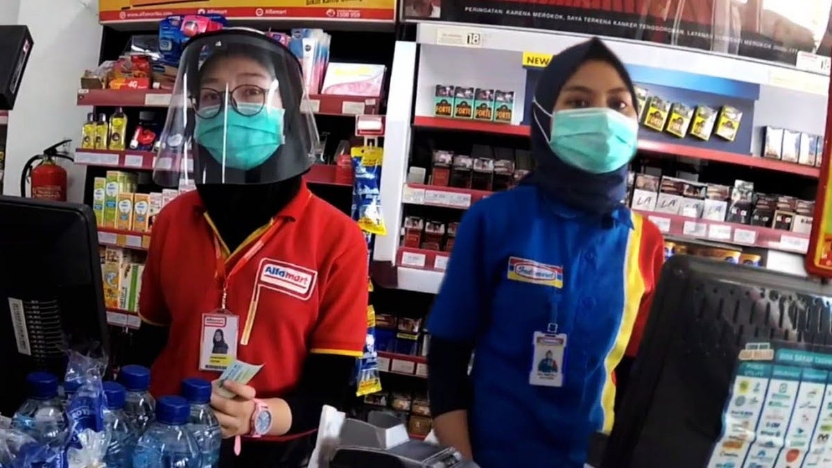 SOP KASIR ALFAMART DAN INDOMARET SAAT MELAYANI KONSUMEN | by RAJA RAK INDONESIA & RAJA PLASTIK ...