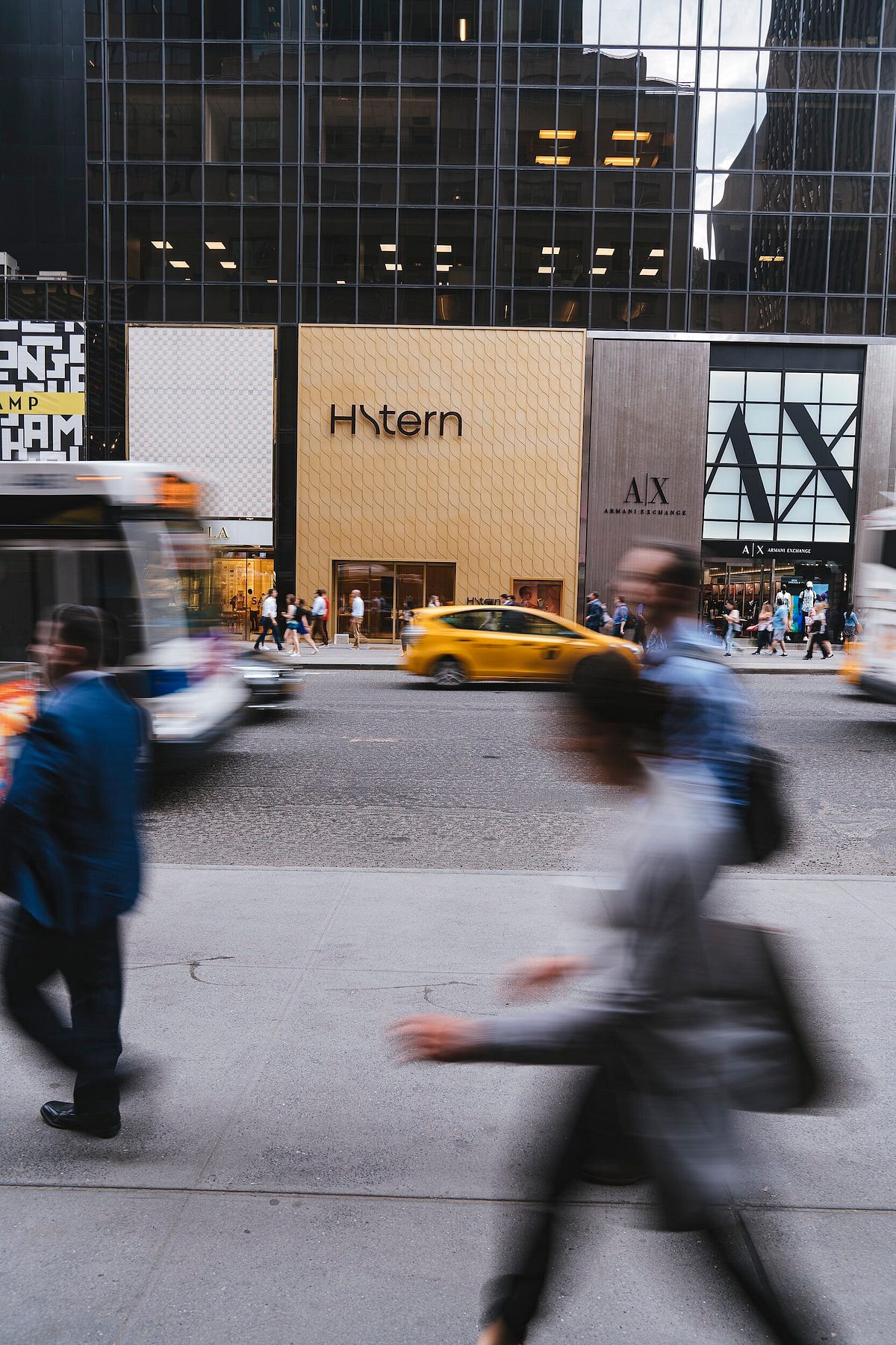 Iconic Fashion Moments in Major Cities: A Fashionista’s Journey Through ...