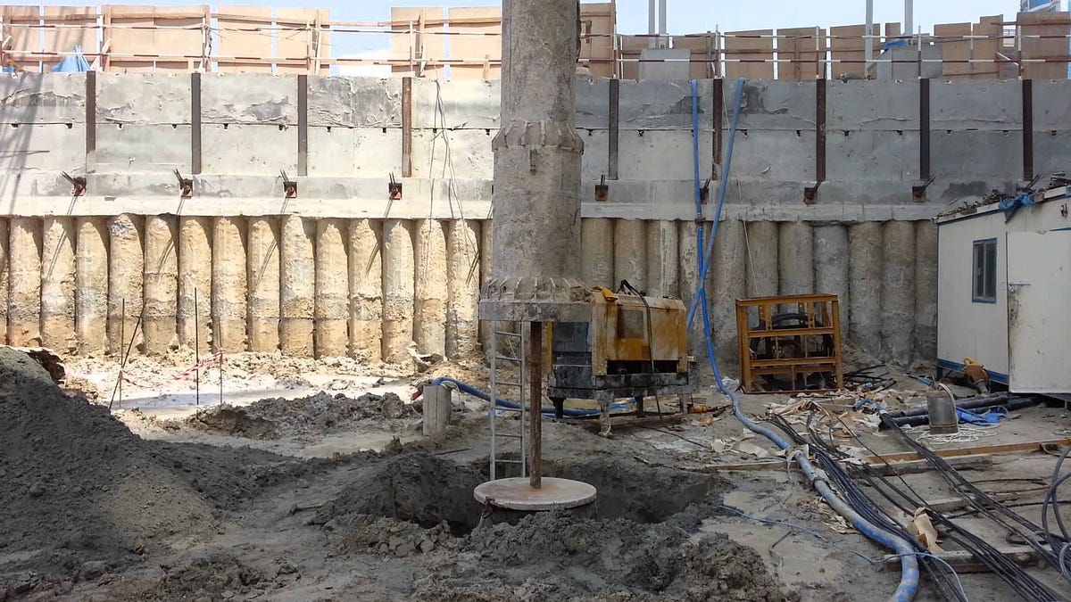Screws Versus Piles — All you Need To Know | by Surefoot Footings | Medium