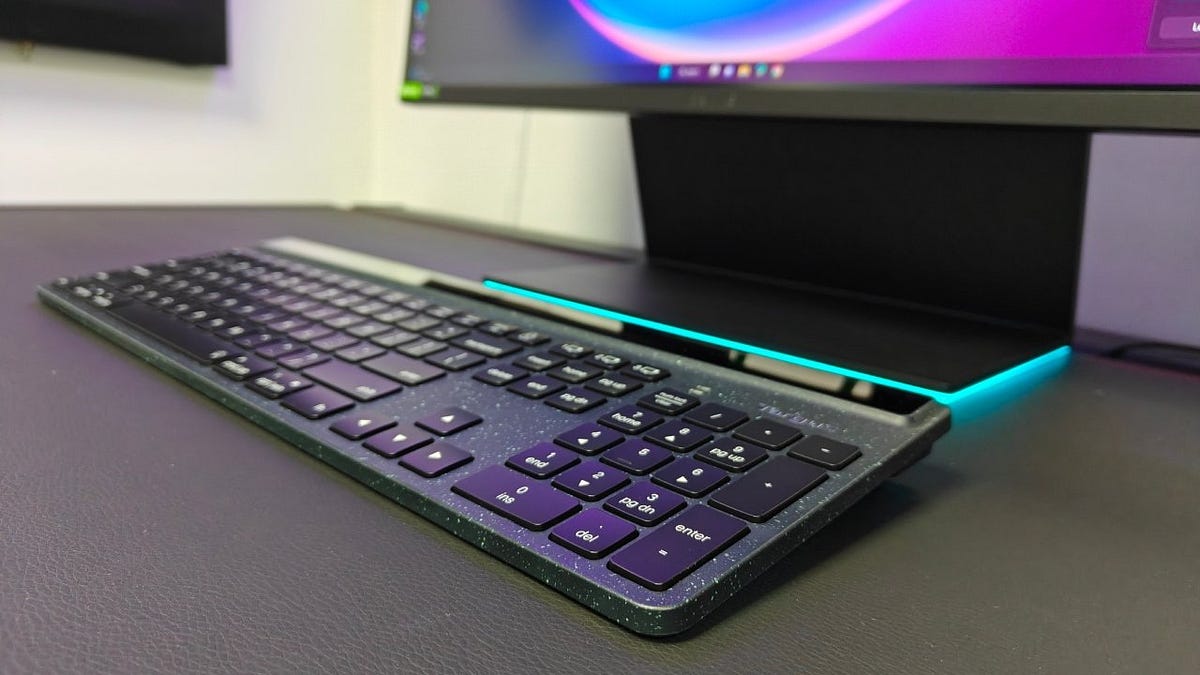 Targus Sustainable Energy Harvesting EcoSmart Keyboard Review | by ...