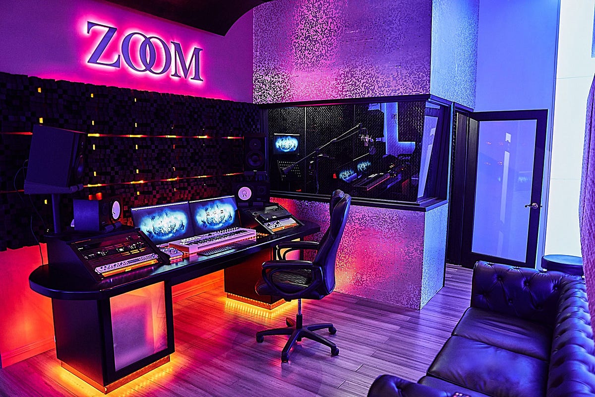10 tips how to get and promote your gigs | by Zoom recording studio ...