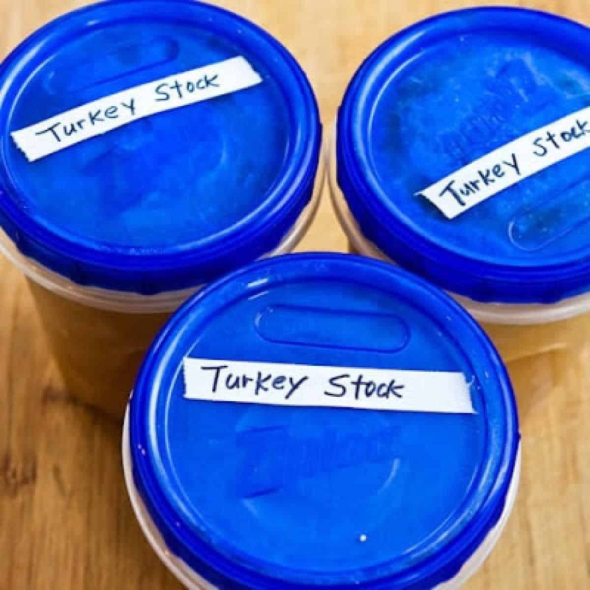 Tips on how to Make Turkey Inventory | by Food the Foods | Medium