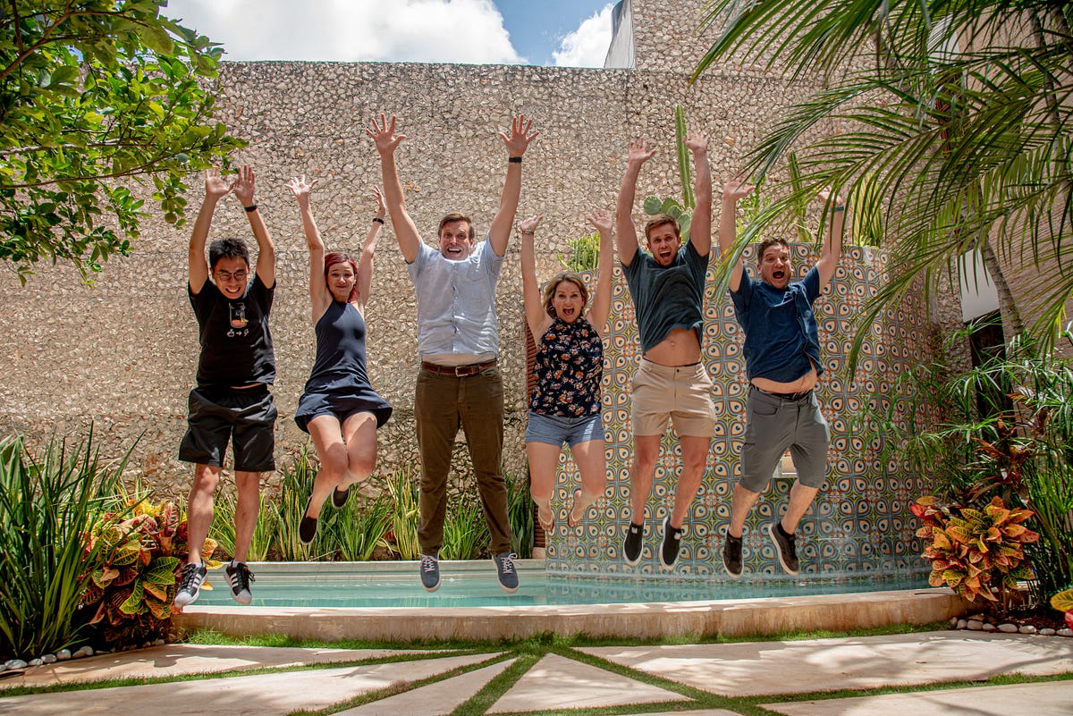 Episode 34: Das Team-Building-Retreat: A German — English dual language ...