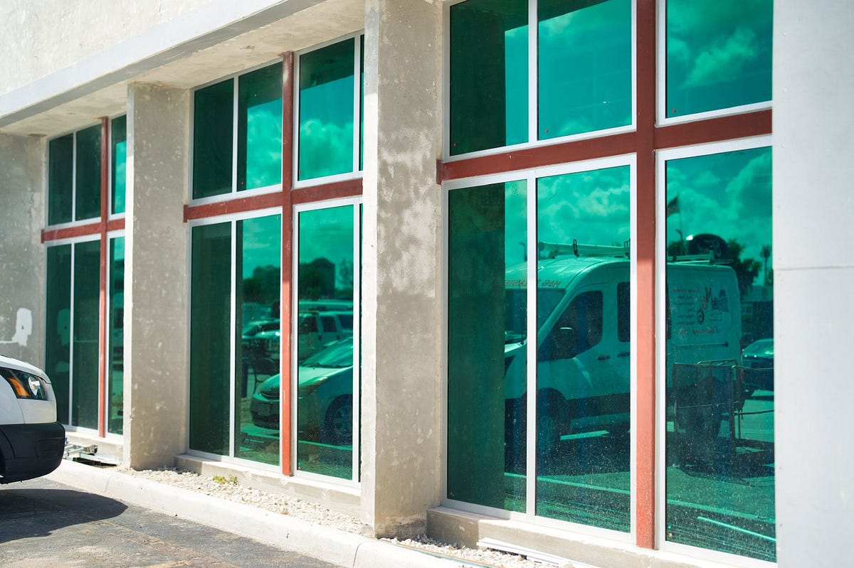 Professional Commercial Window Installation Services in Florida | Medium