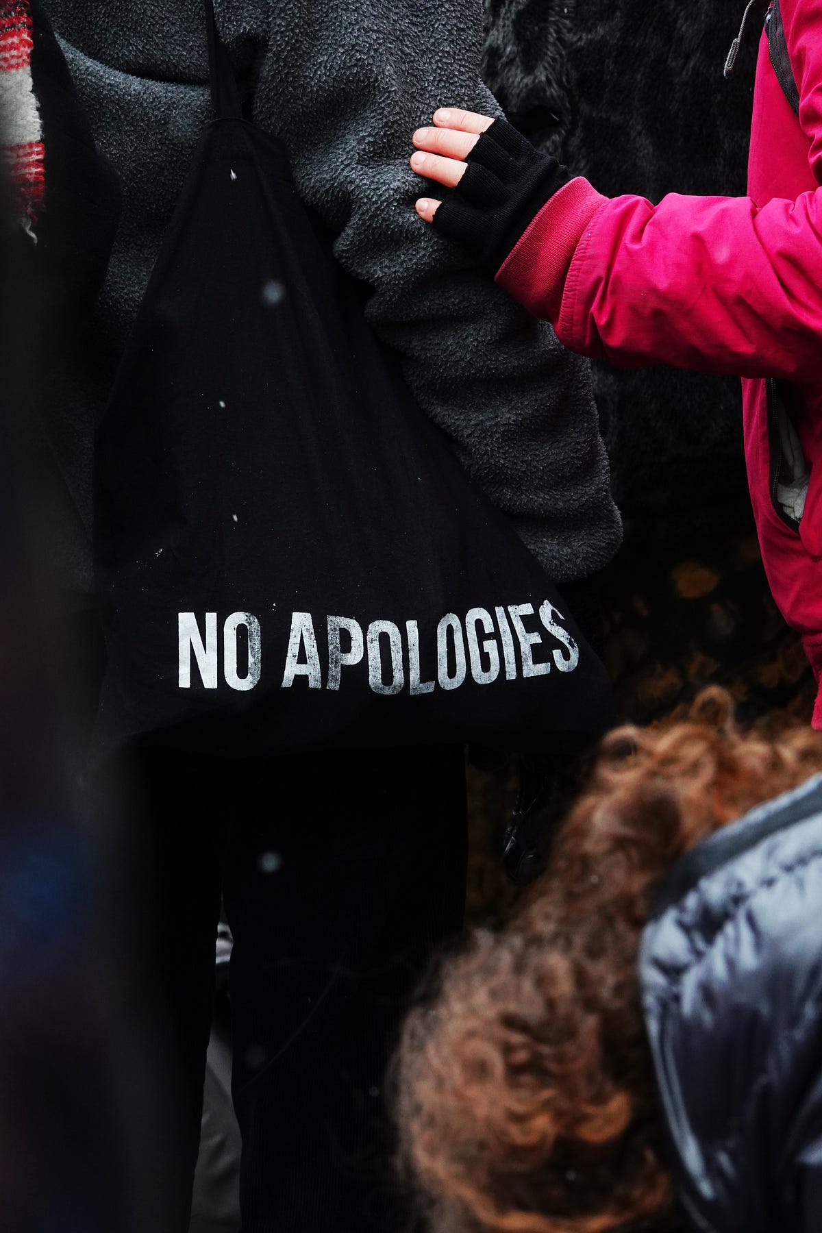 Dismantling the Female Apology Reflex | by Maevyn Frey | Medium
