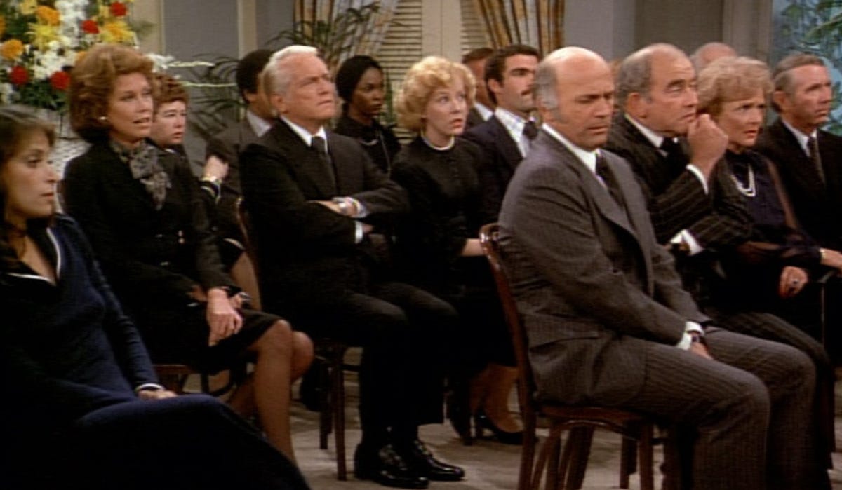 Dying is easy, Comedy is hard : Top 10 best and funniest sitcom ...