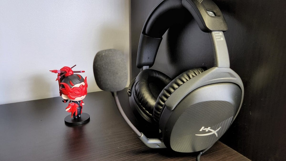 HyperX Cloud Stinger 2 Review | by Brendan Frye | CGMagazine | Medium