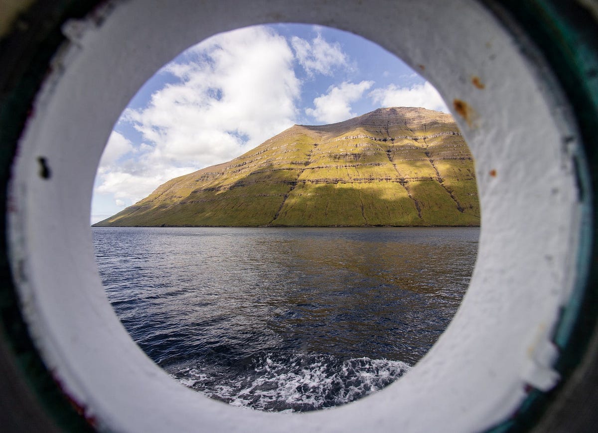 5 Ways to Create a Community Onboard a Ship — Life at Sea | Martide ...