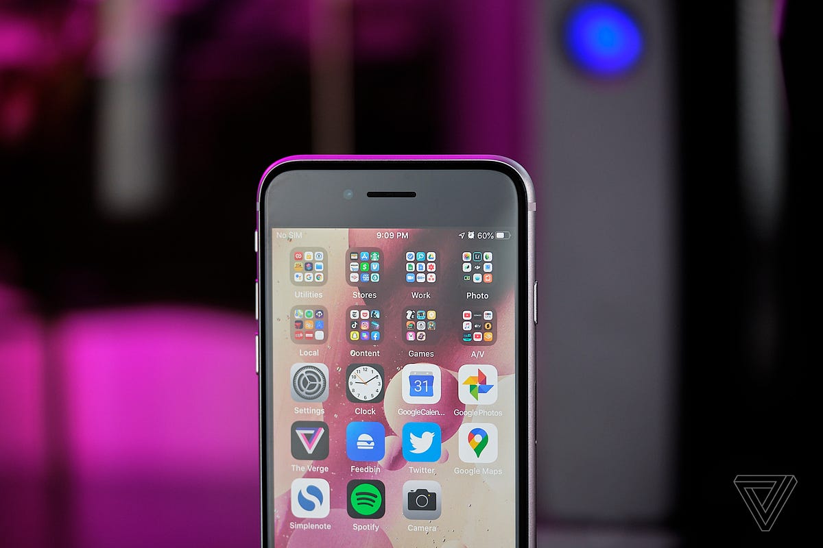 7 Reasons Why Your Next Phone is an iPhone | by Roshan M | Mac O’Clock ...