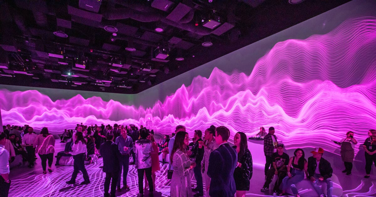 Experiential Marketing: The Art of Immersive Brand Experiences | by Brand BuildersHQ | Medium