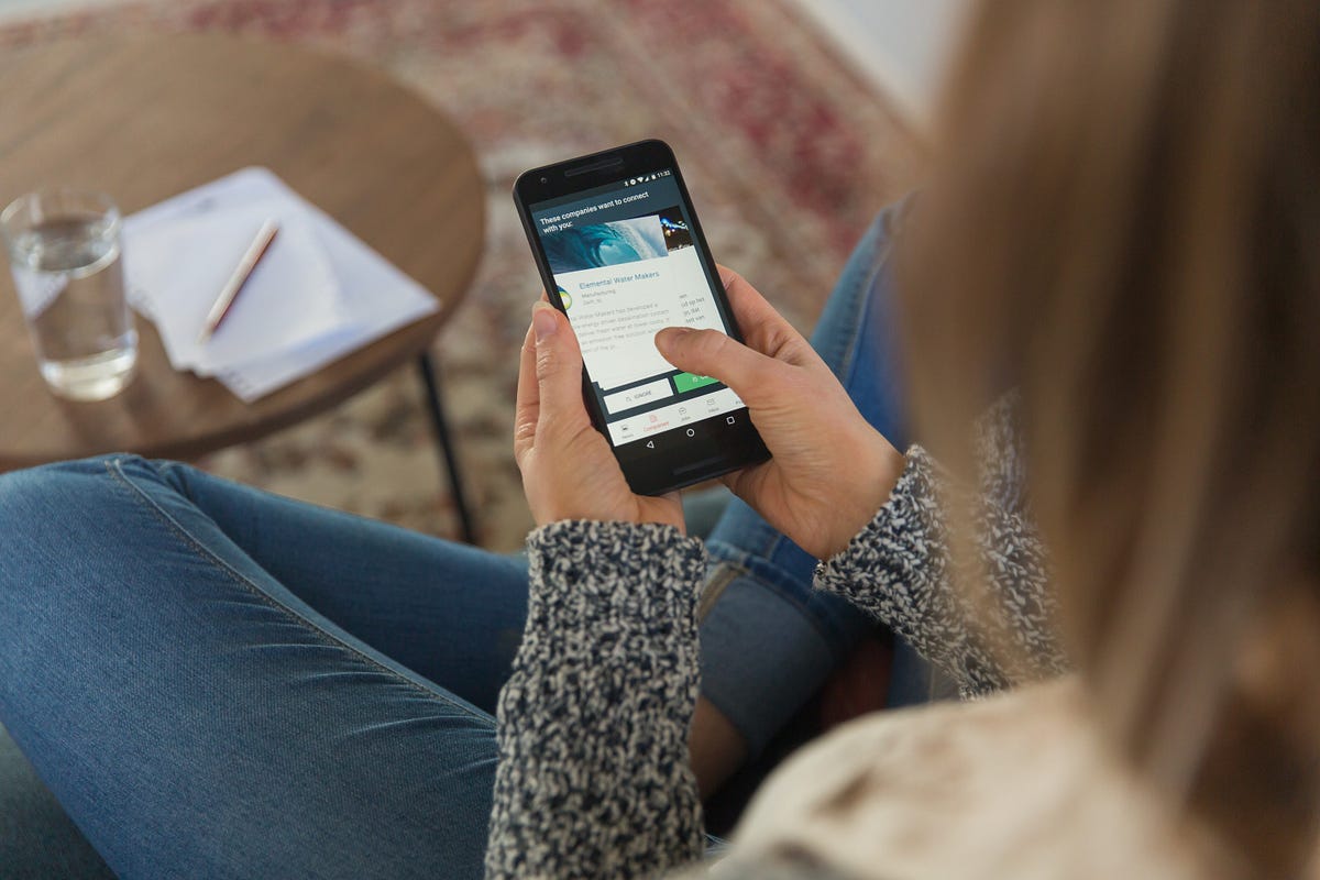 How To Curb Your Smartphone Addiction In 6 Easy Steps | by Oliwia Wilk ...