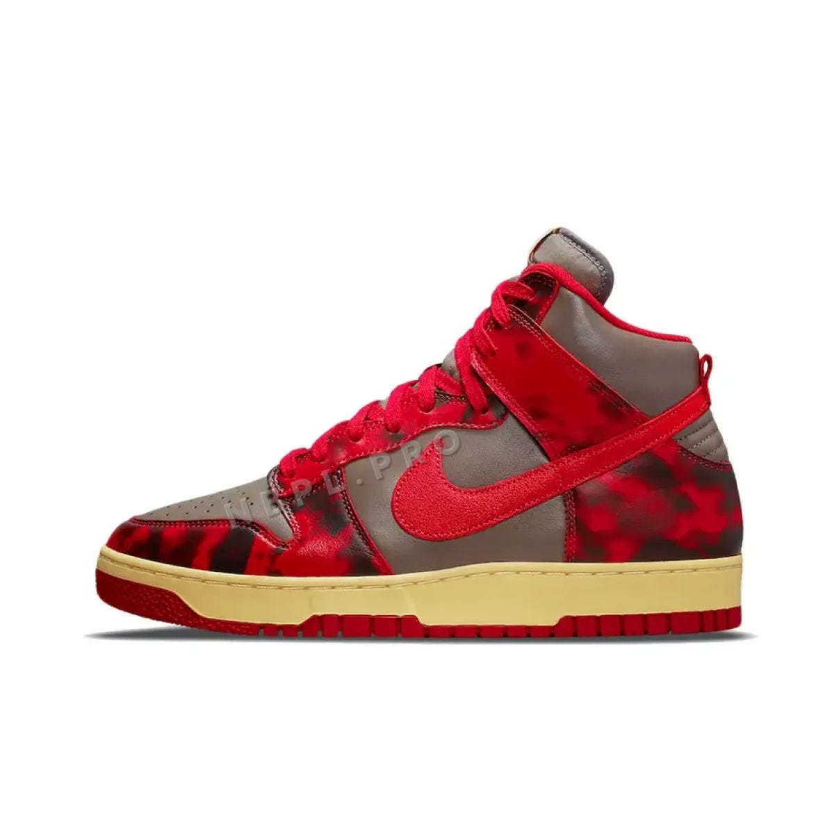 How Did Nike Dunks Become a Cultural Phenomenon in the 80s? | by ...