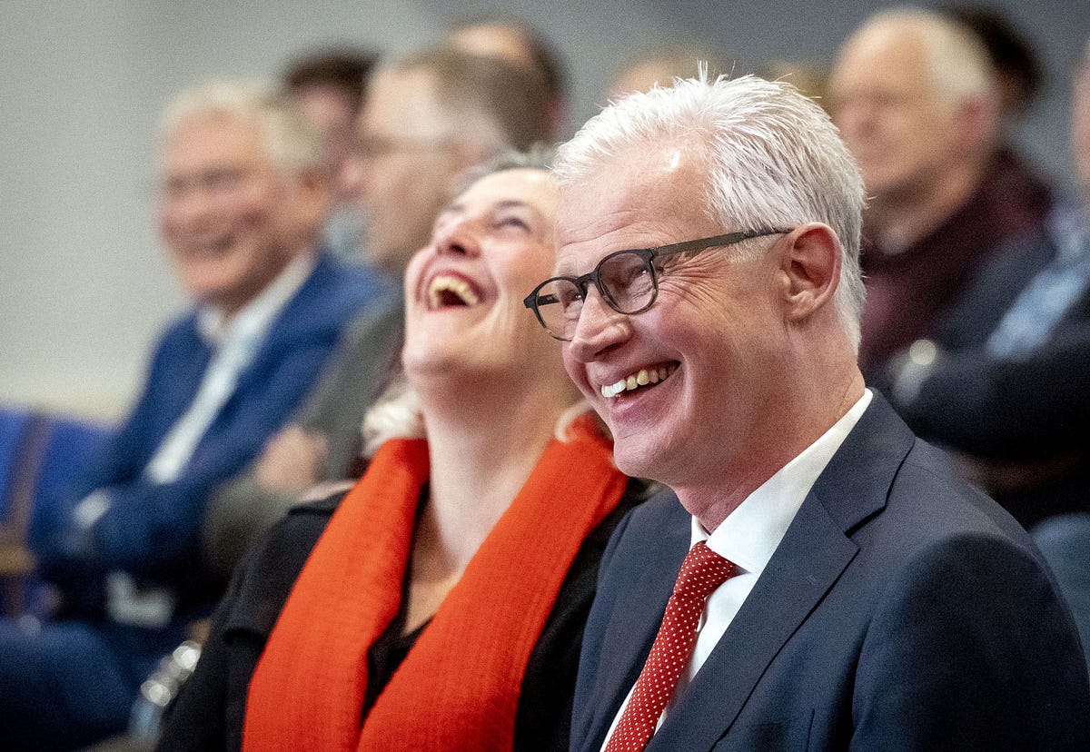 Afscheidsfeestje Kees Boele minder druk door corona | by SAM | sambyhan ...