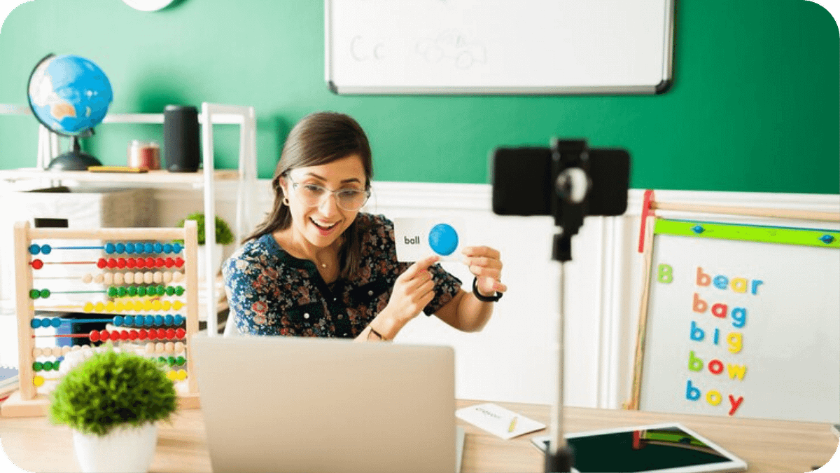 Benefits of the virtual classroom | by Matt Francis | procreation | Medium