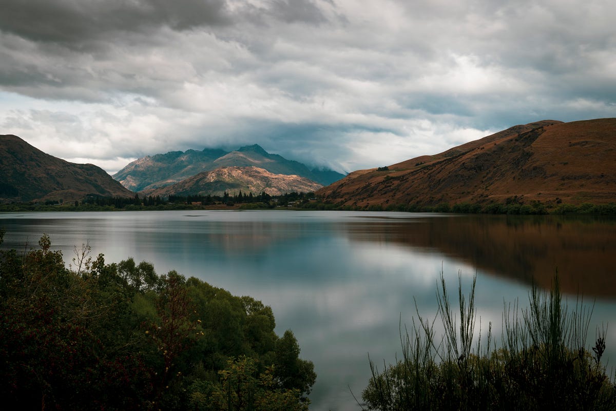 The World’s Largest Artificial Lakes | by Madelyn | Aug, 2023 | Medium